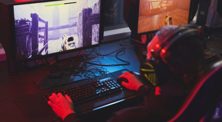 Best Monitor Position For Gaming? | Technoburst